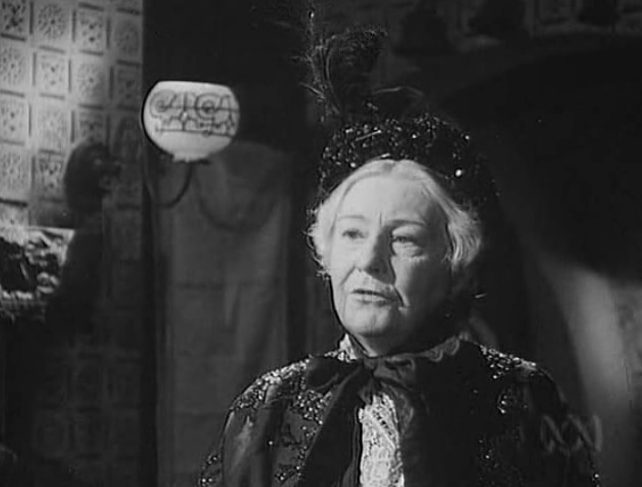 RAREFILMSANDMORE.COM. TWO FILM DVD: CARNIVAL (1946) + CHATTERBOX (1936)